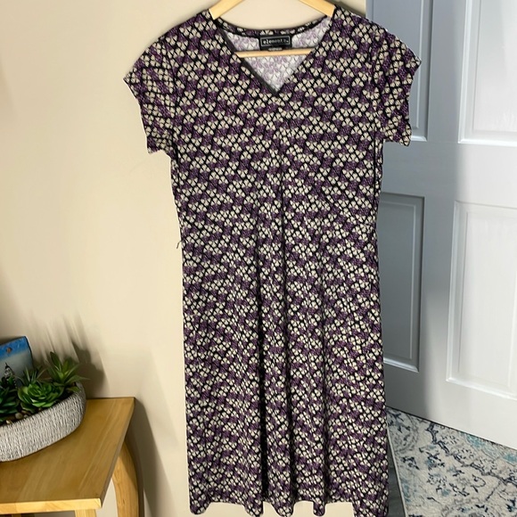 Elementz | Dresses | Elementz V Neck Dress | Poshmark